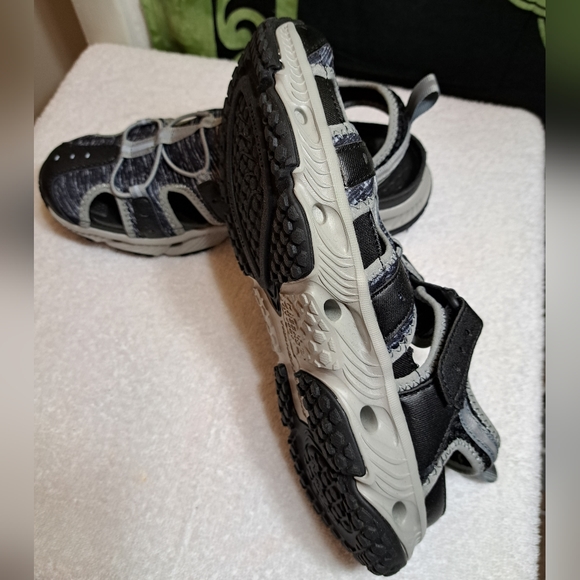 Tony Little Cheeks | Shoes | Tony Little Cheeks Fit Body For Woman ...